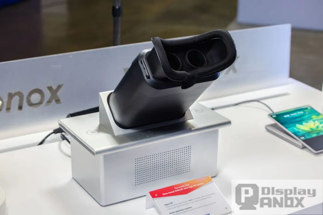 Visionox、世界初となる2000PPIガラスベースAMを発表OLED VRとAR向け - OLED/LCD サプライヤー